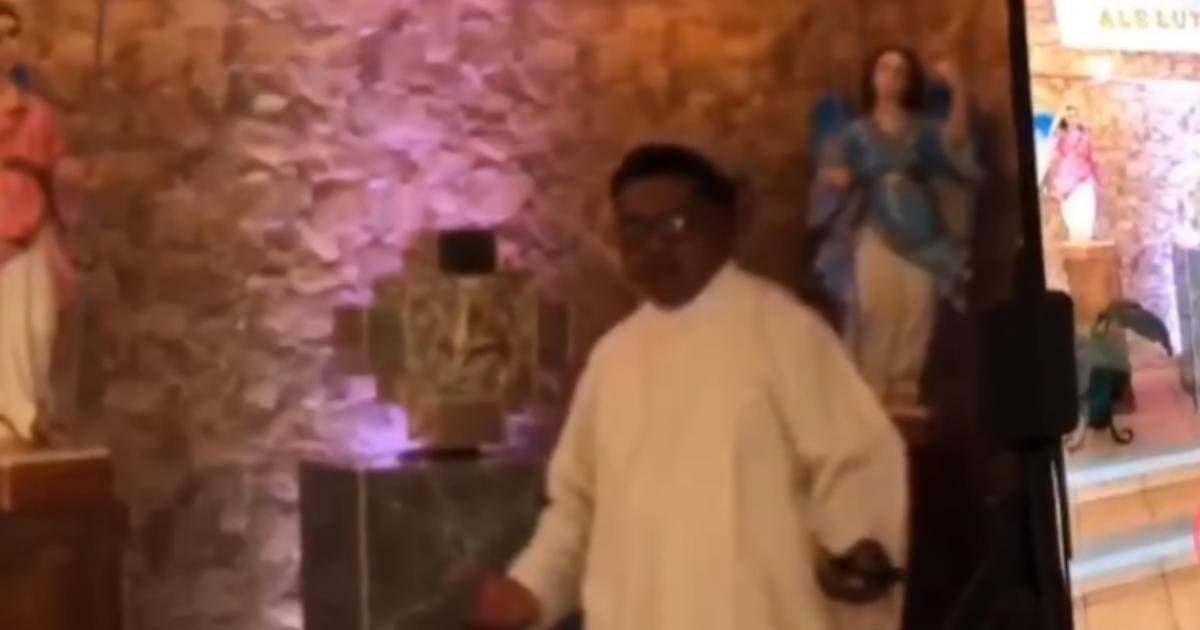 Conoce al sacerdote Cheke, quien arrasa en TikTok hablando de Dios ...