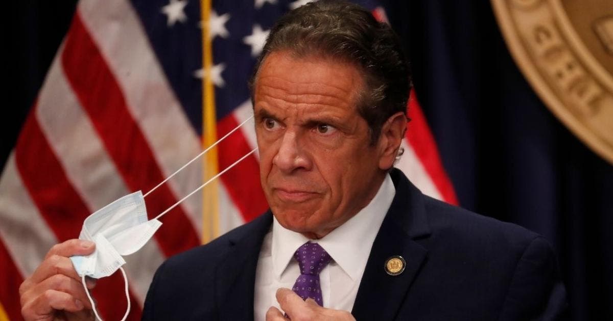 Los premios Emmy retiran el galardón otorgado a Andrew Cuomo en 2020 ...