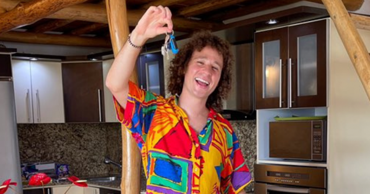 Luisito 'el pillo' Comunica compra casa en Venezuela, lo tunden en ...