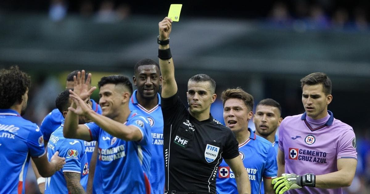 Cruz Azul cae ante Toluca con polémico penal en una fiesta del VAR en ...