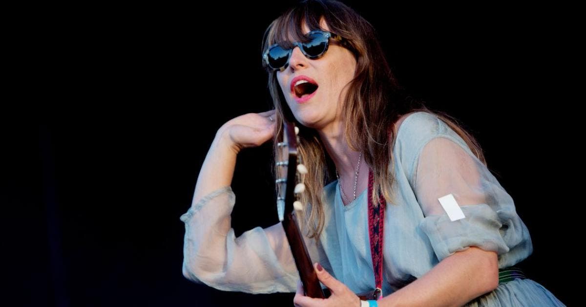 Feist renuncia a actuar con Arcade Fire tras acusaciones de abusos sexuales | Diario de México