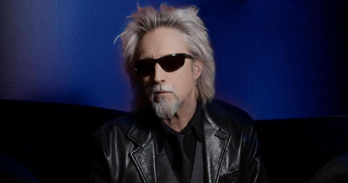 De la música a las páginas: Johnny Indovina y ‘My Bag of Secrets ...