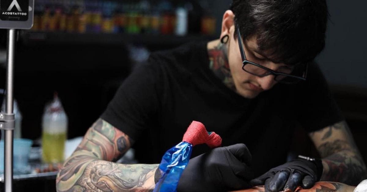 Acosta Tattoo es un referente internacional del surrealismo en tatuajes ...