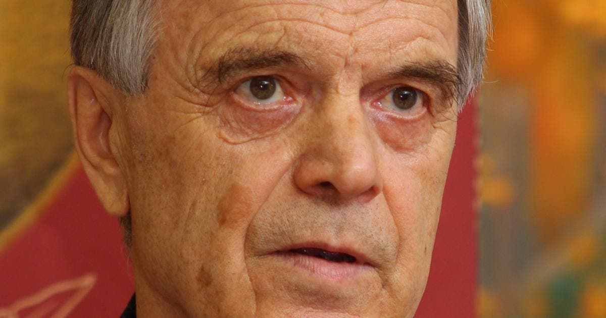 Muere a los 80 años Ruslán Jasbulátov, expresidente del Soviet Supremo ...