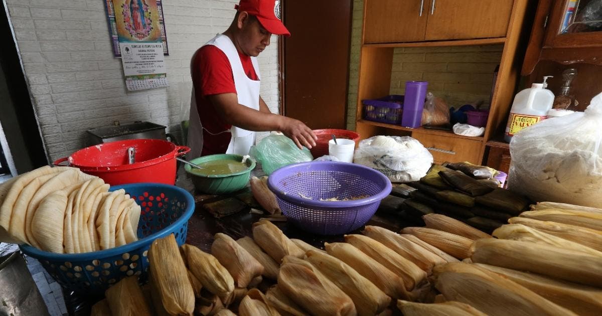 Tamaleros se preparan para un aumento de ventas por la Candelaria ...