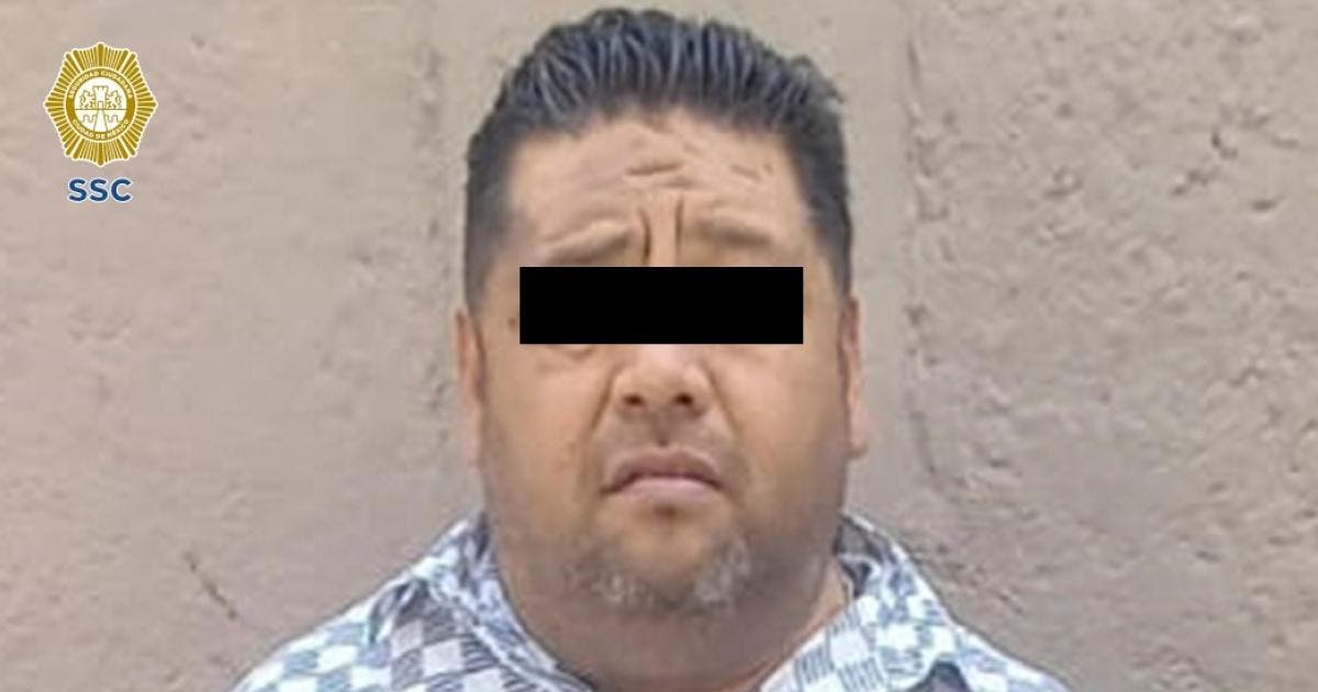 Detienen a 'pollero' en CDMX que cobraba por WhatsApp a migrantes ...