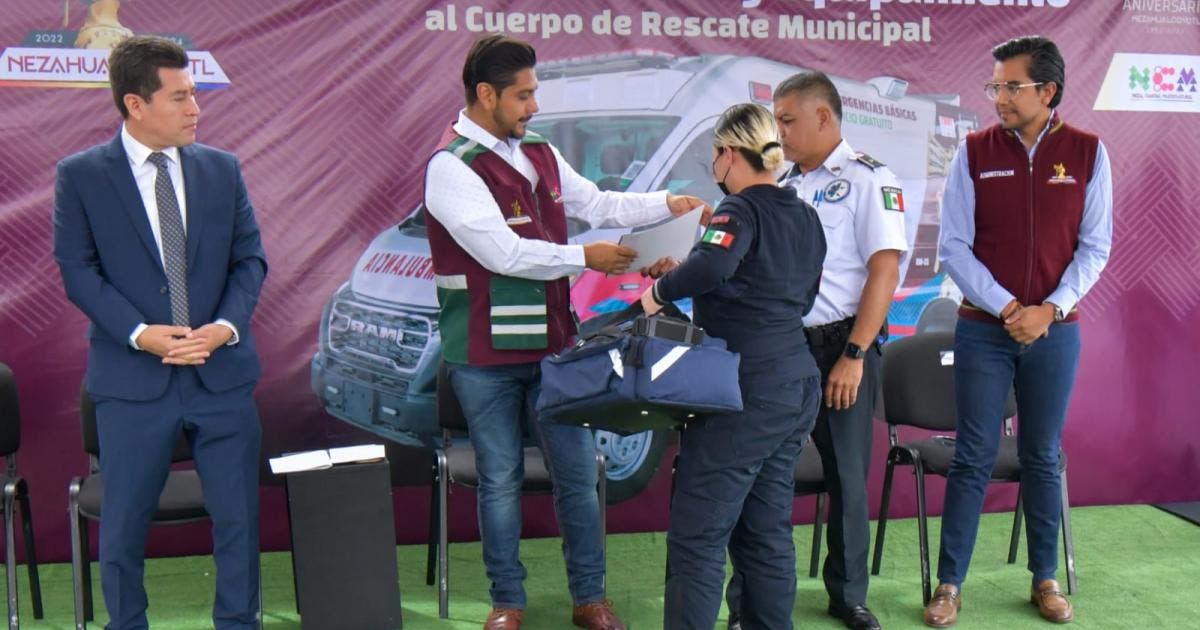 Llegaron 5 ambulancias a CURM de Nezahualcóyotl | Diario de México