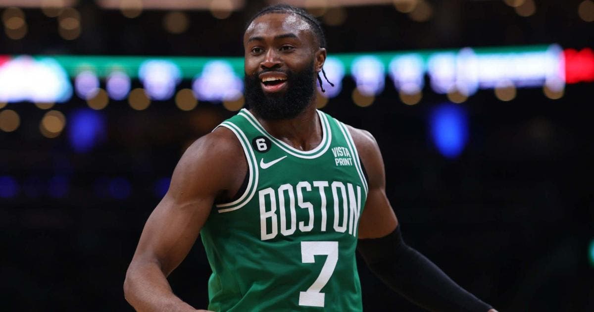 Jaylen Brown hace historia en la NBA y firma por 304 mdd con los ...
