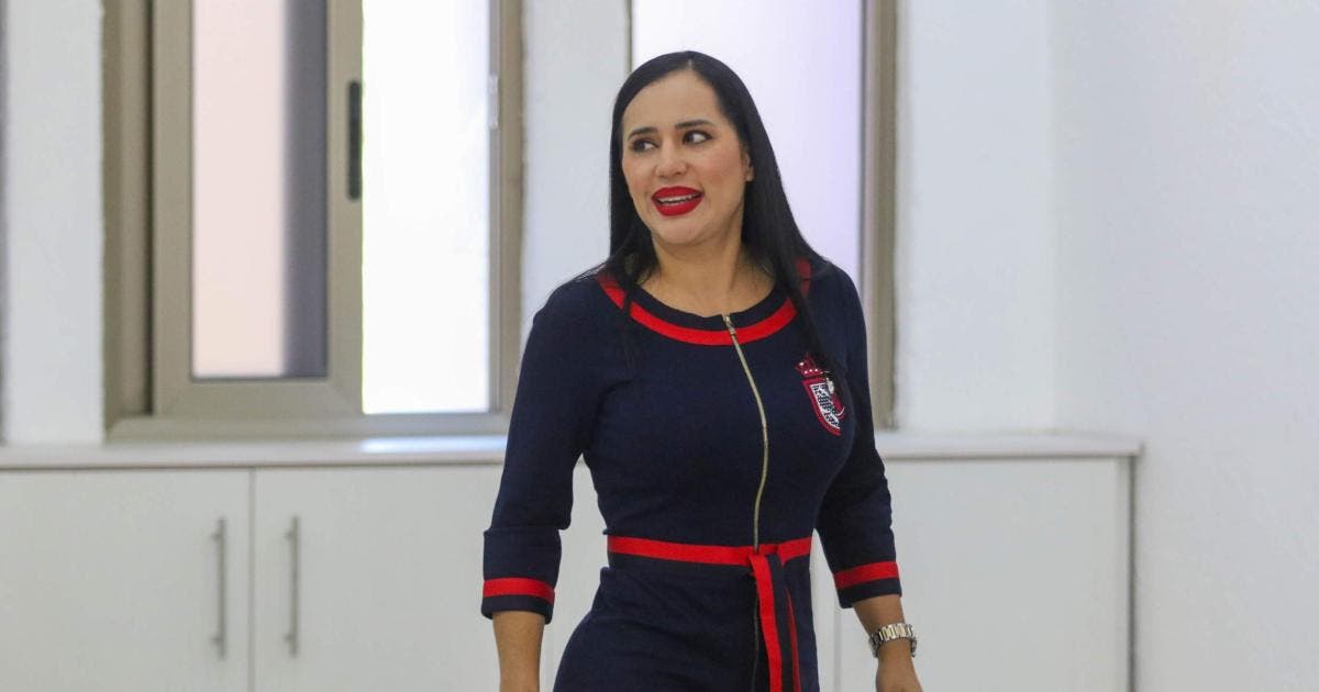 Sandra Cuevas pone stop a cambios de outfit, donará salario a ...