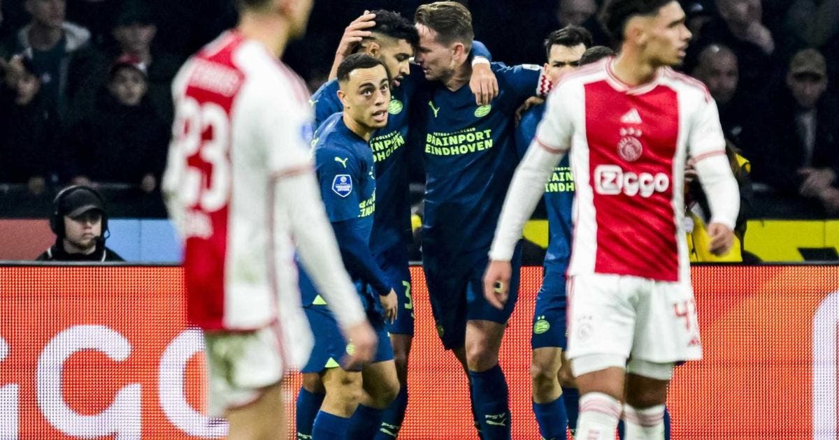 Con el 'Chucky' Lozano los 90 minutos, PSV iguala ante el Ajax | Diario de México