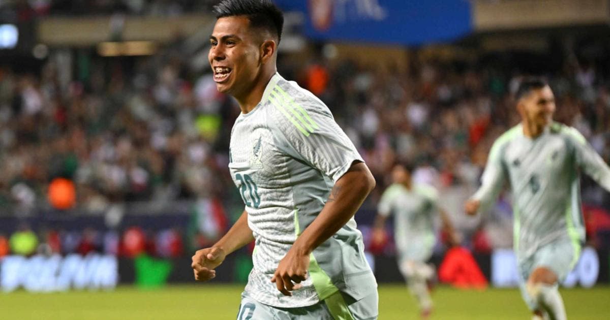 Efraín Álvarez da el triunfo al Tri del futuro | Diario de México