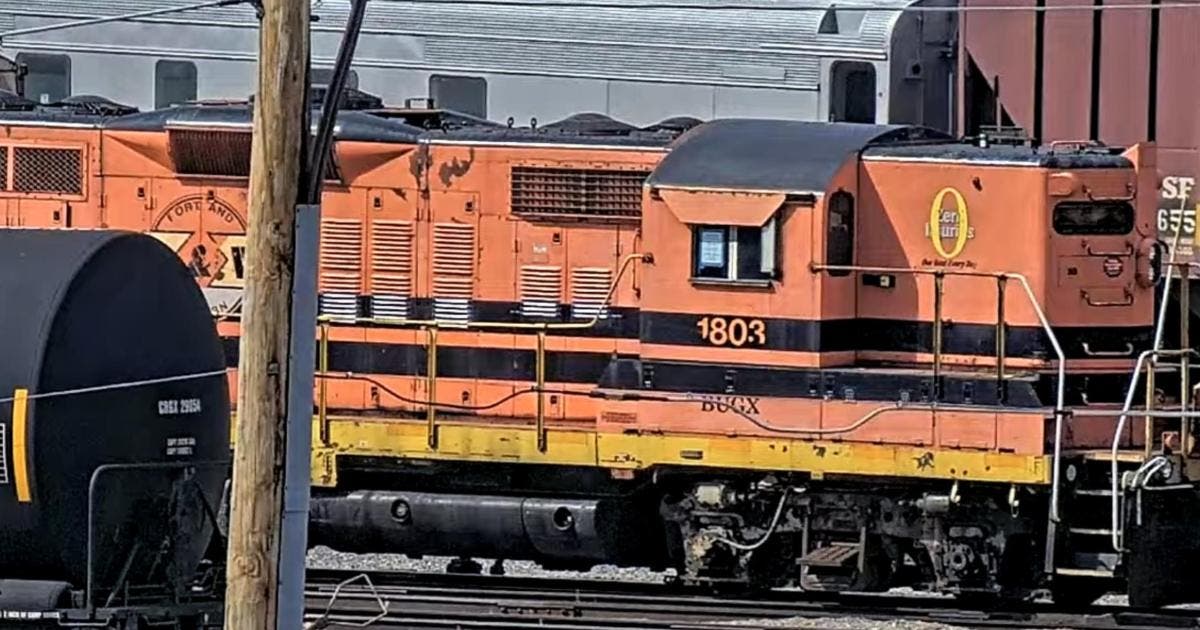 Empresa ferroviaria BNSF suspende envío de trenes de EU a México ...