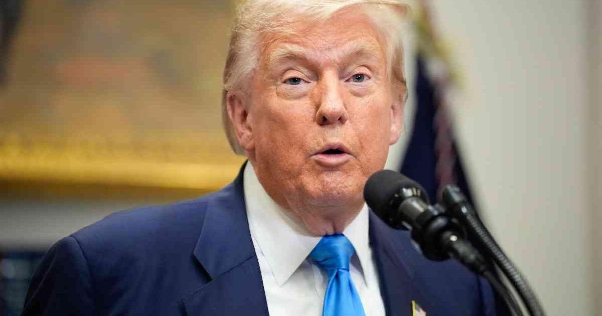 Trump suspende excepción arancelaria a envíos comerciales de bajo costo ...