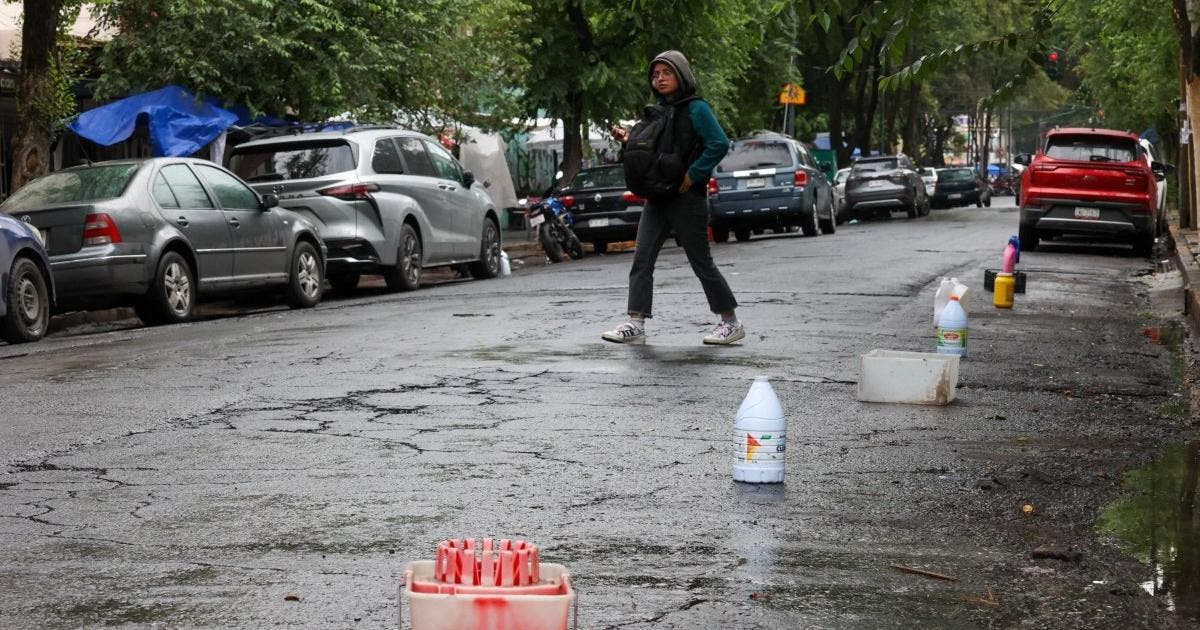 No basta con sancionar: CDMX ofrecerá opciones a franeleros