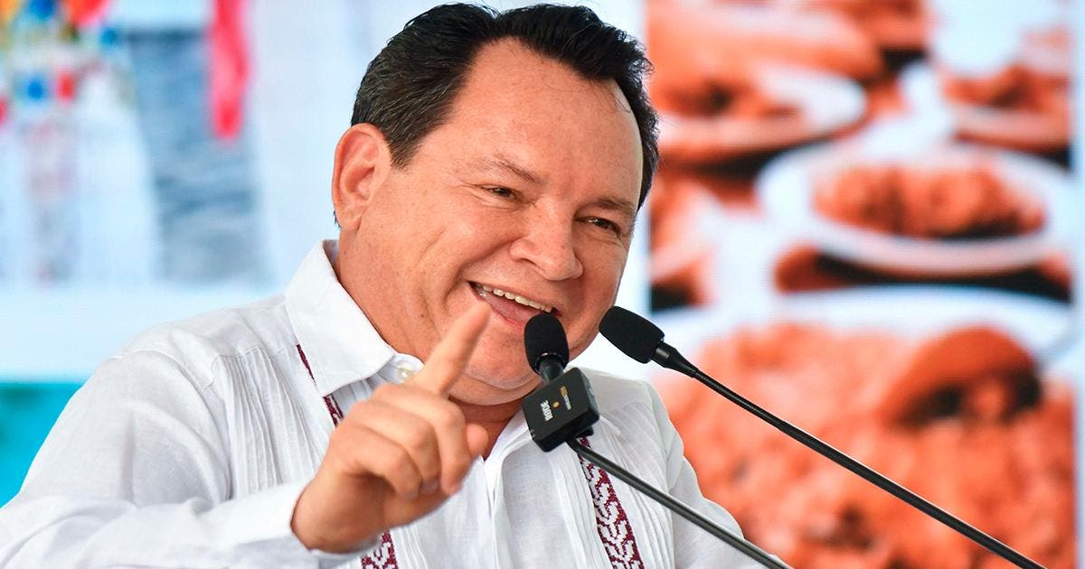 Gobernador de Yucatán, Joaquín Díaz Mena, es Albureado en Vivo ...