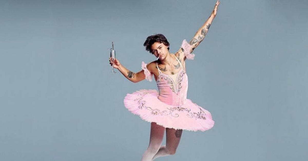 Harry Styles, luce su lado femenino | Diario de México