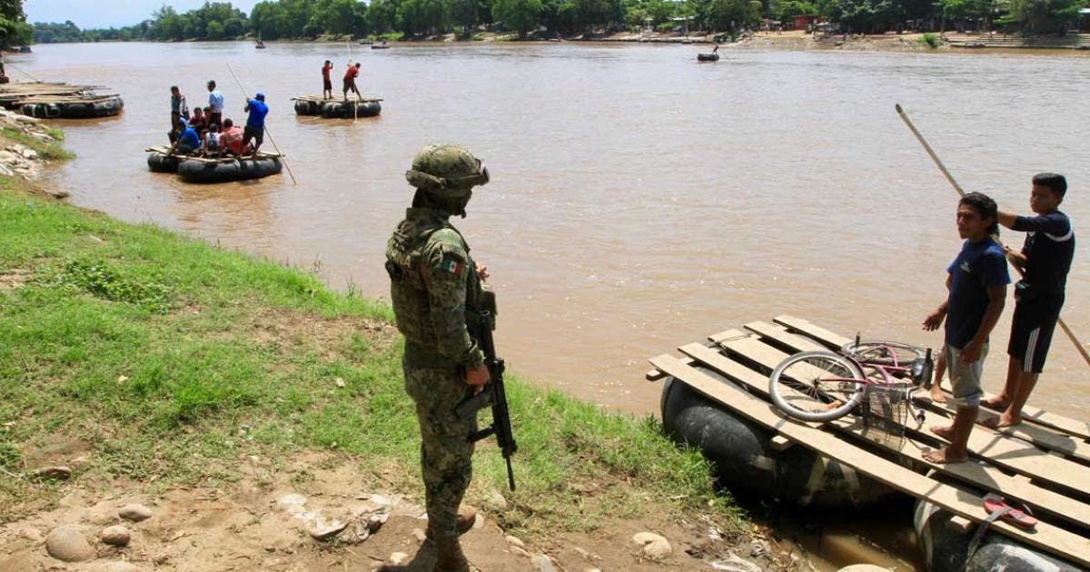 Semar impide entrada de migrantes por el Río Suchiate | Diario de México