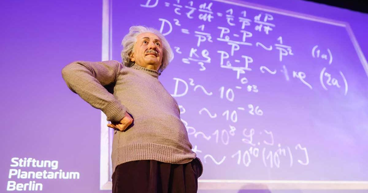 Honran en Berlín a Einstein por los 110 años de su teoría de la relatividad