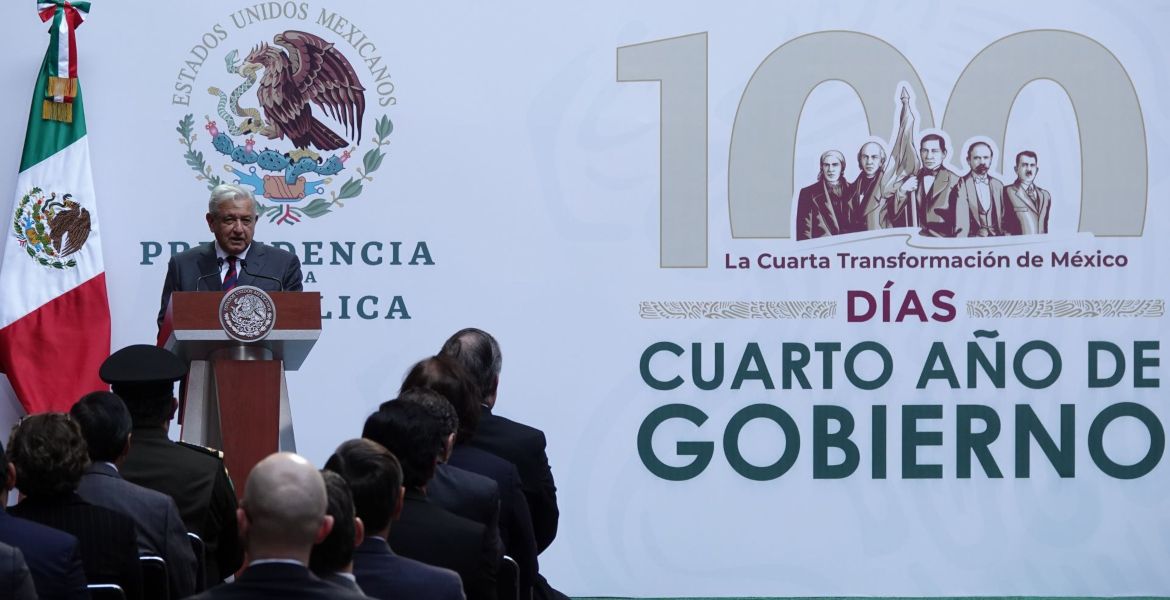 Presiona AMLO a legisladores para dar voto a favor de ley eléctrica