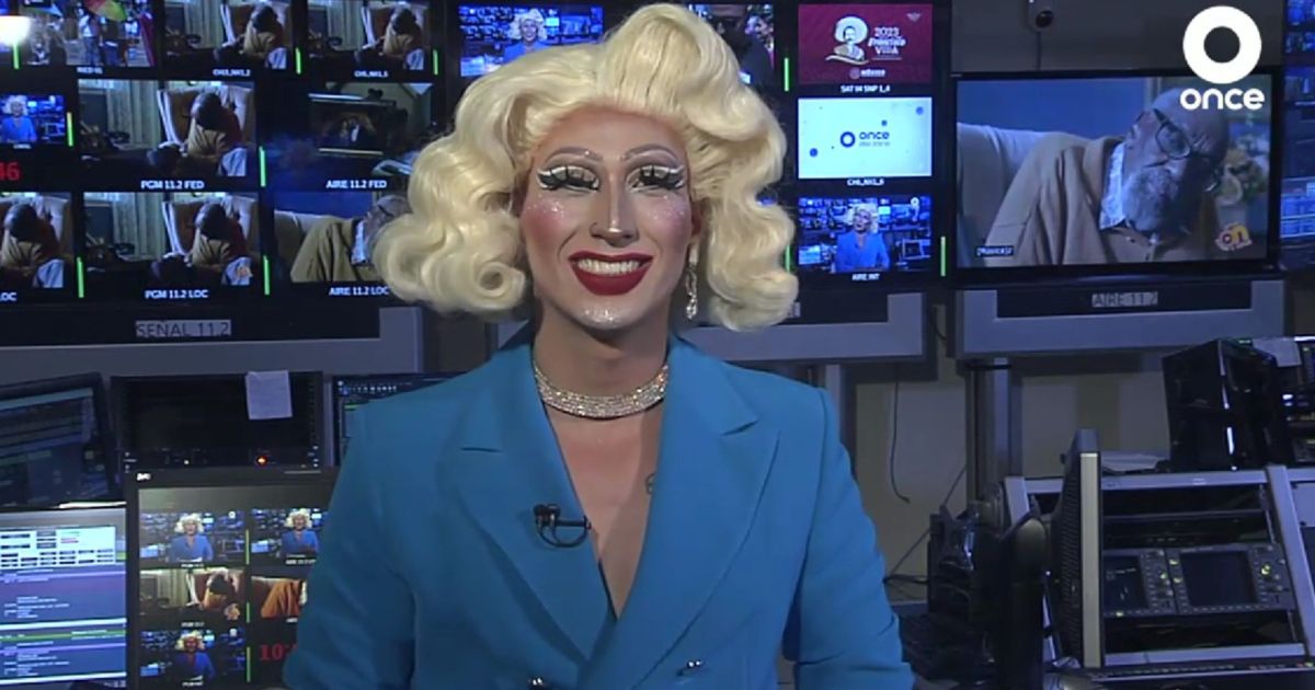 Amanda, la primera presentadora drag de noticias en México