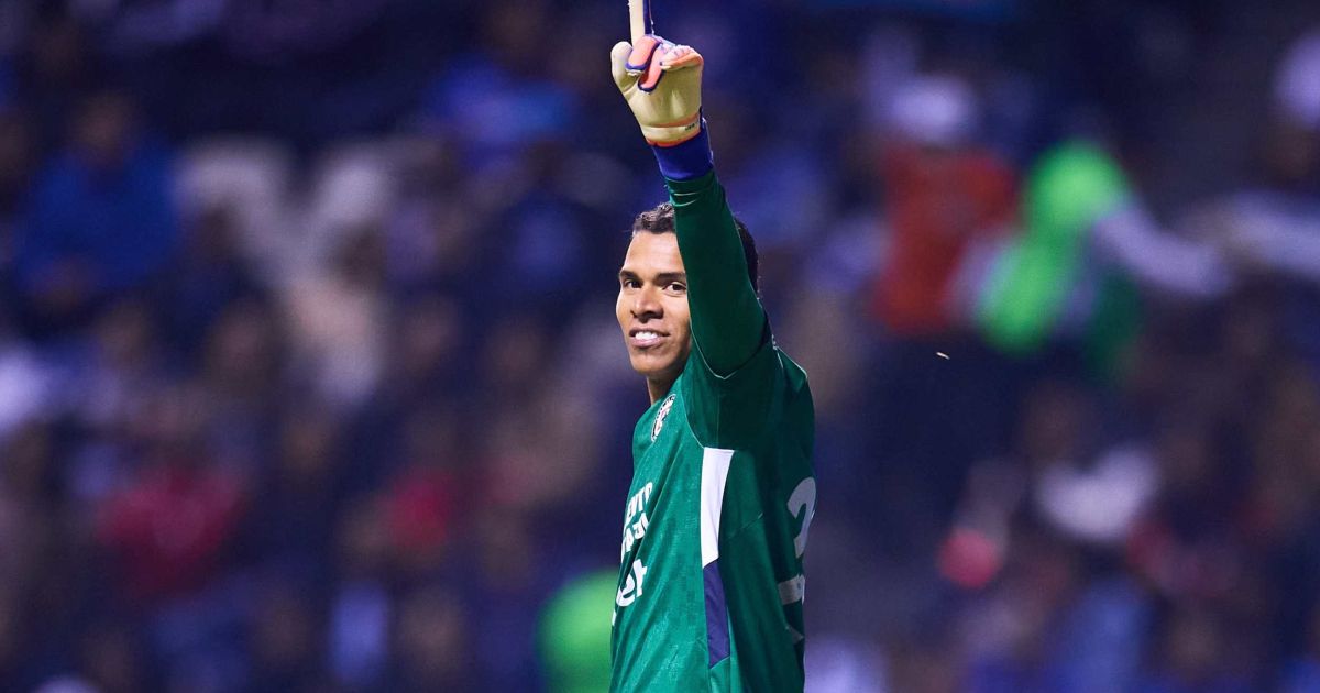 Cruz Azul enfrenta dilema en la portería: Mier se recupera y Gudiño ...